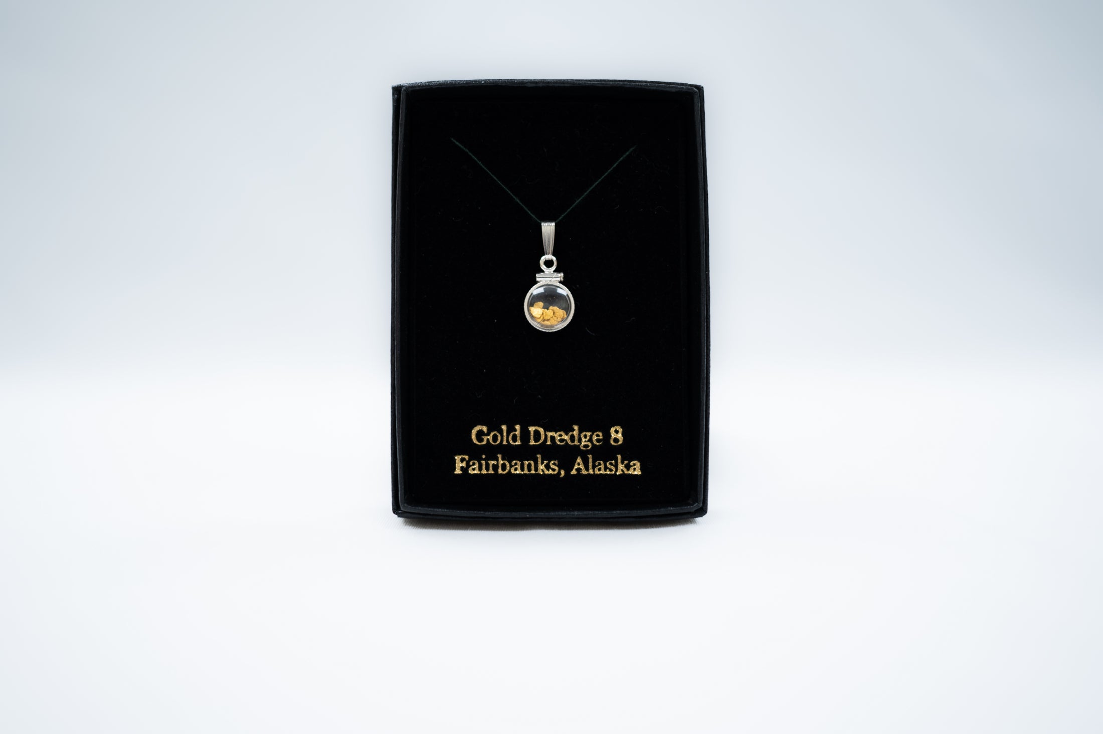 Lockets – Riverboat Discovery